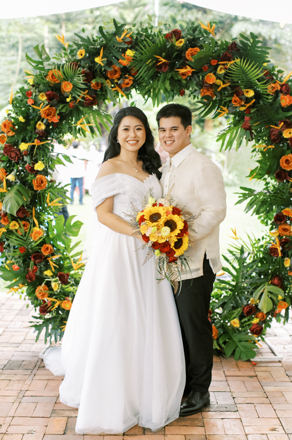 Meteora Tagaytay Wedding Bok And Julie | Meteora, Tagaytay Engagement
